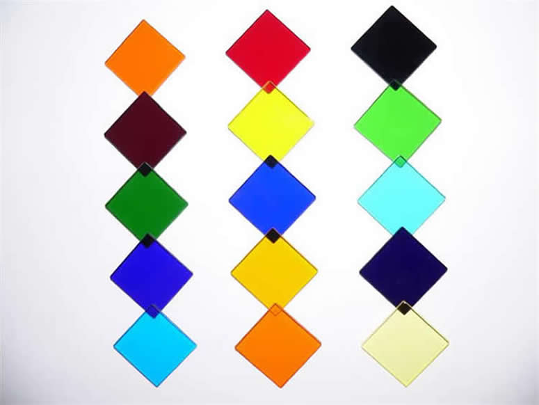Infrared color filter glass is IR transmitting